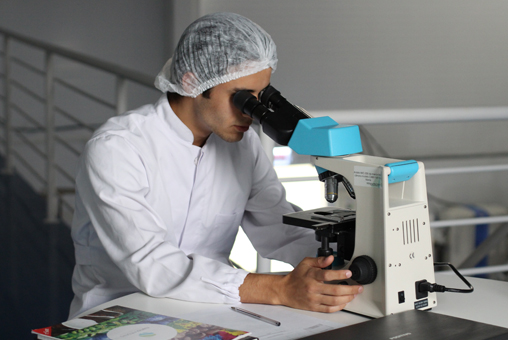 Tércio Rosado - Laboratório e Clínica